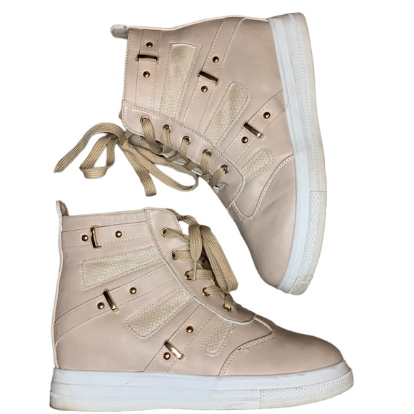 Yoki | Shoes | Yoki Womens Hidden Wedge Lace Up Shoe | Poshmark